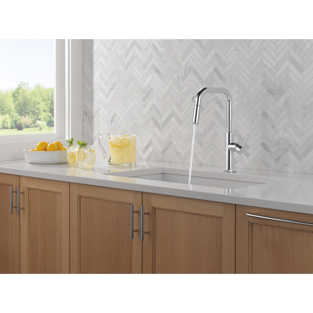 Nicoli Double Bend Spout CH 19868LF | Delta Faucet