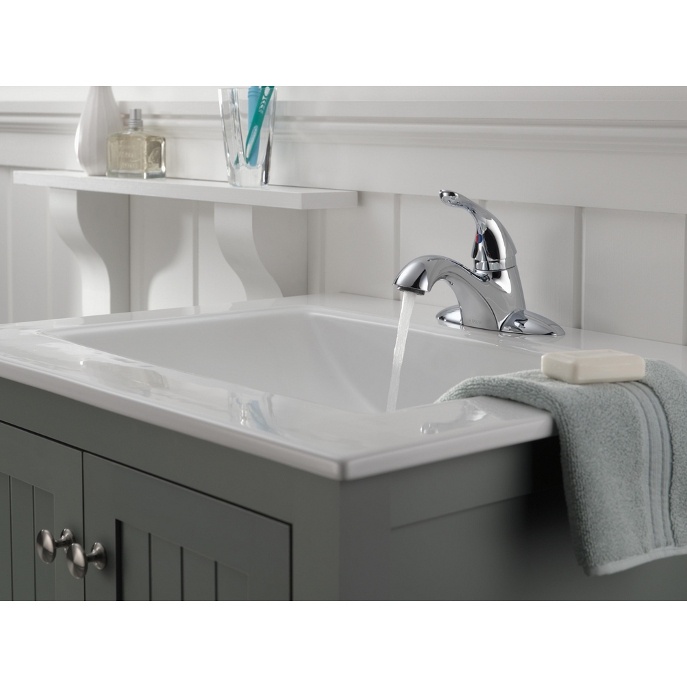 Single Handle Centerset Bathroom Faucet 520-MPU-DST | Delta Faucet