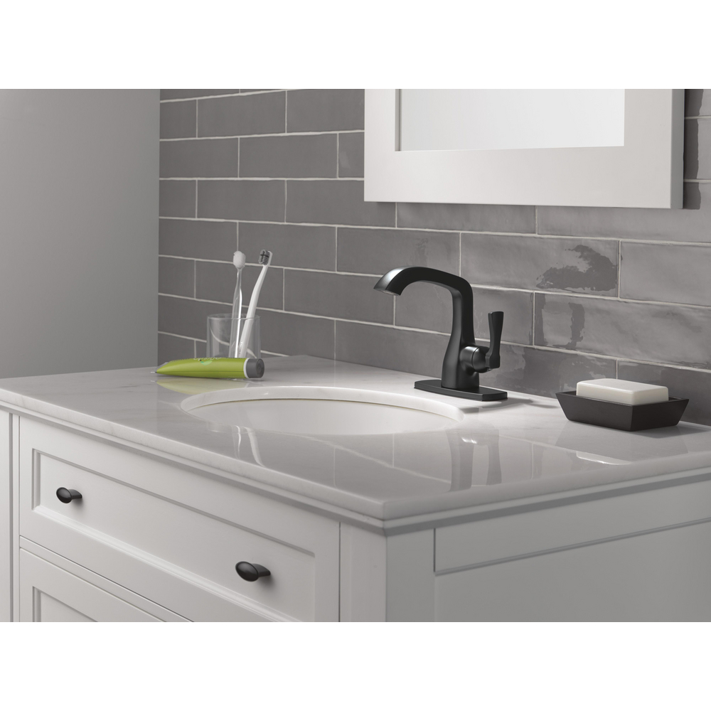 Single Handle Bathroom Faucet 576-BLMPU-DST | Delta Faucet