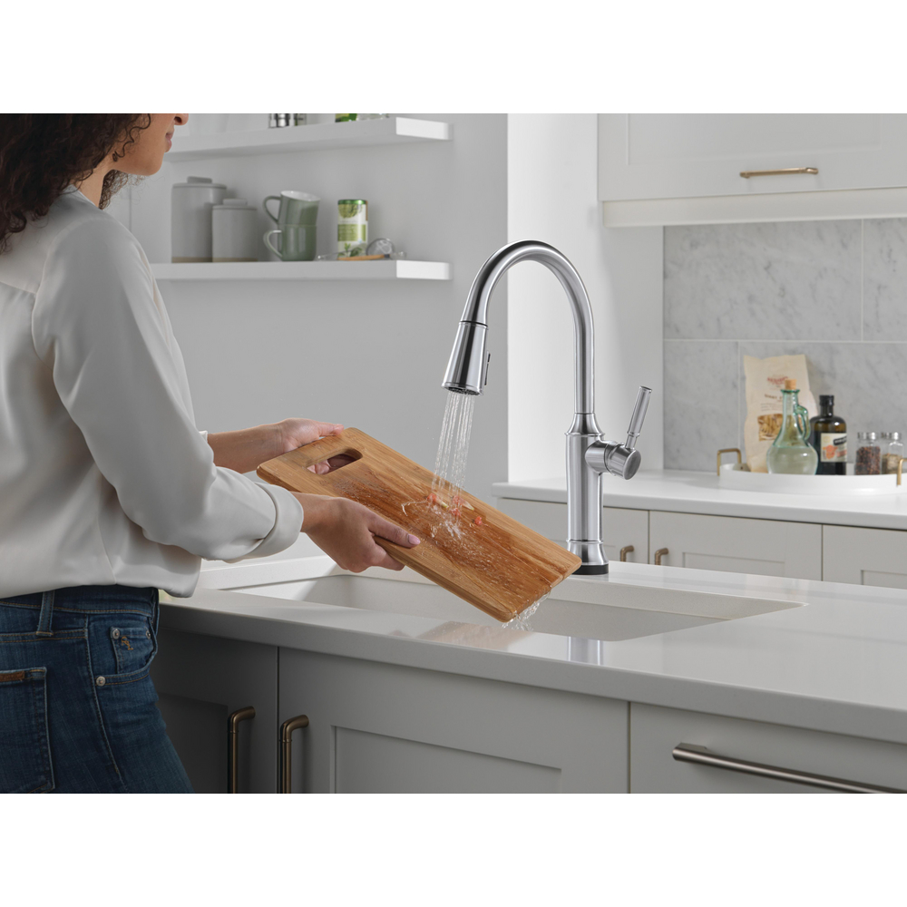 Touch2O Kitchen Faucet with Touchless Technology 9184TL-AR-PR-DST ...