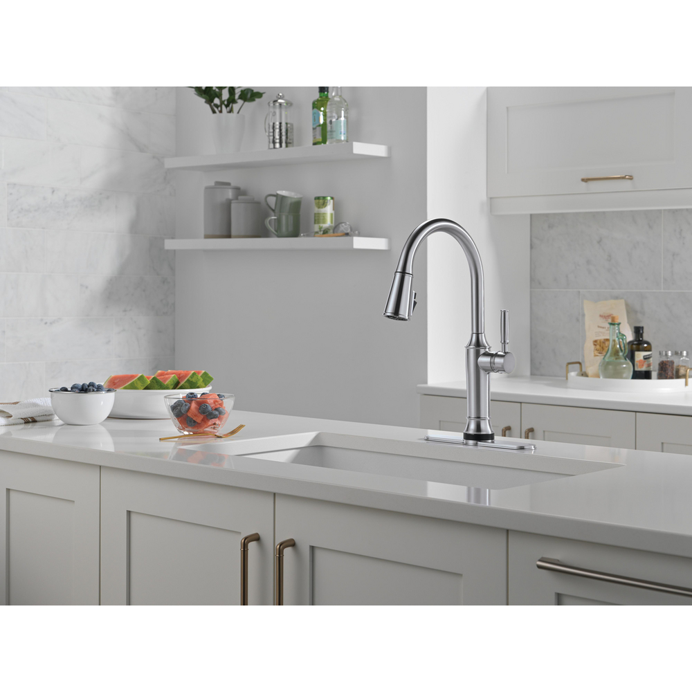 Touch2O Kitchen Faucet with Touchless Technology 9184TL-AR-PR-DST ...
