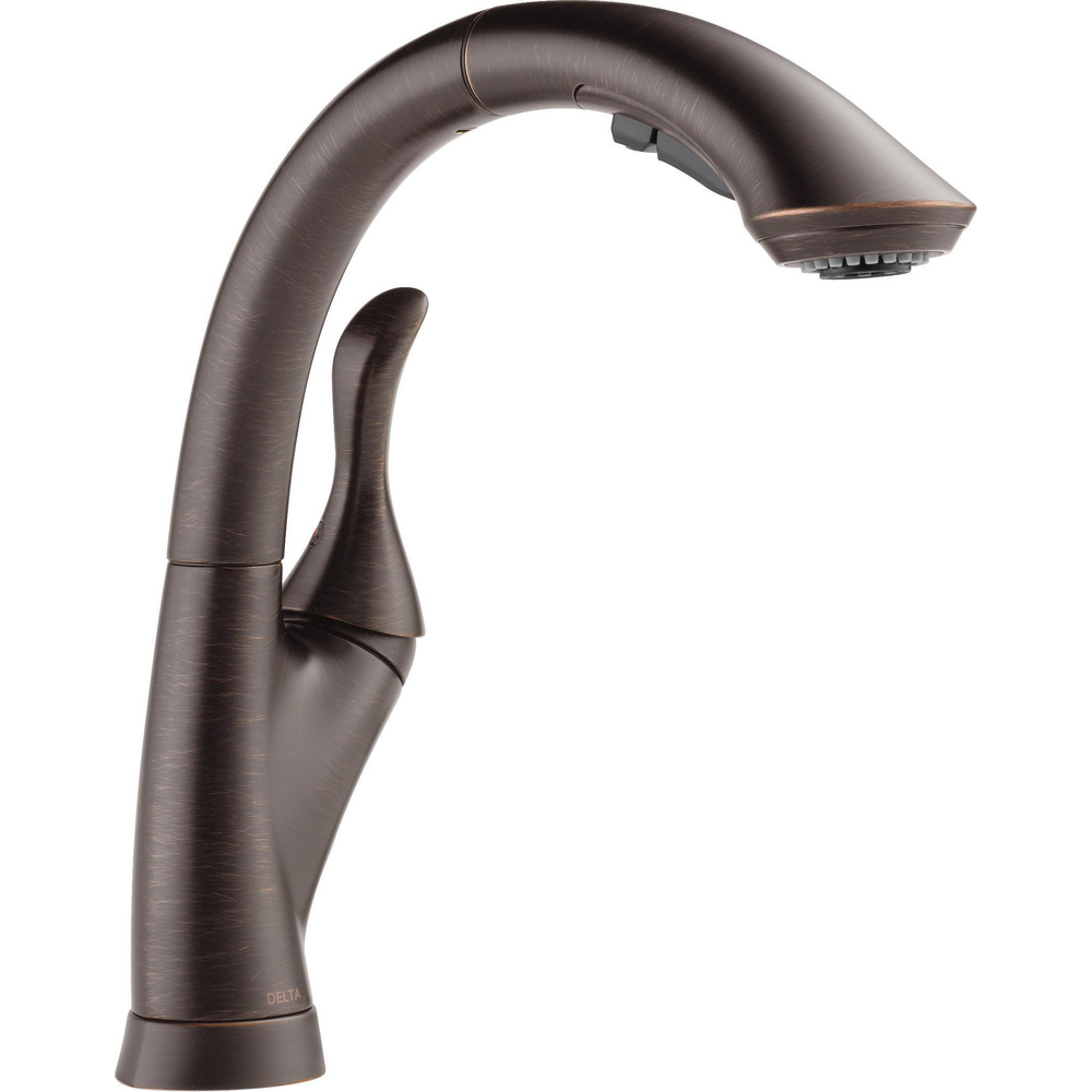 Single Handle Pull-Out Kitchen Faucet 4153-RB-DST | Delta Faucet